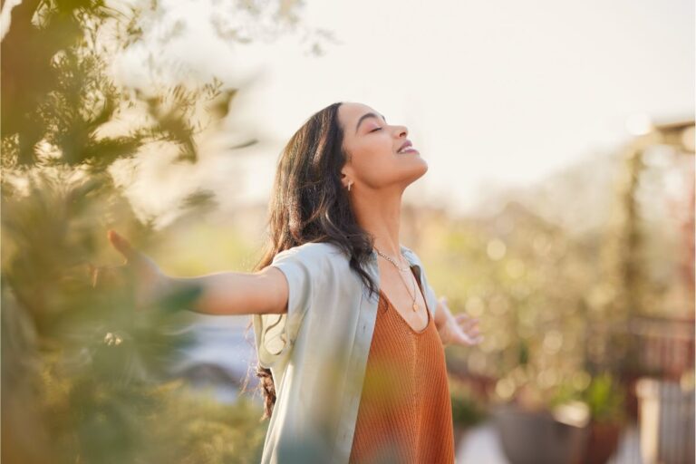 How to Manage a Cold Feeling in Your Stomach
